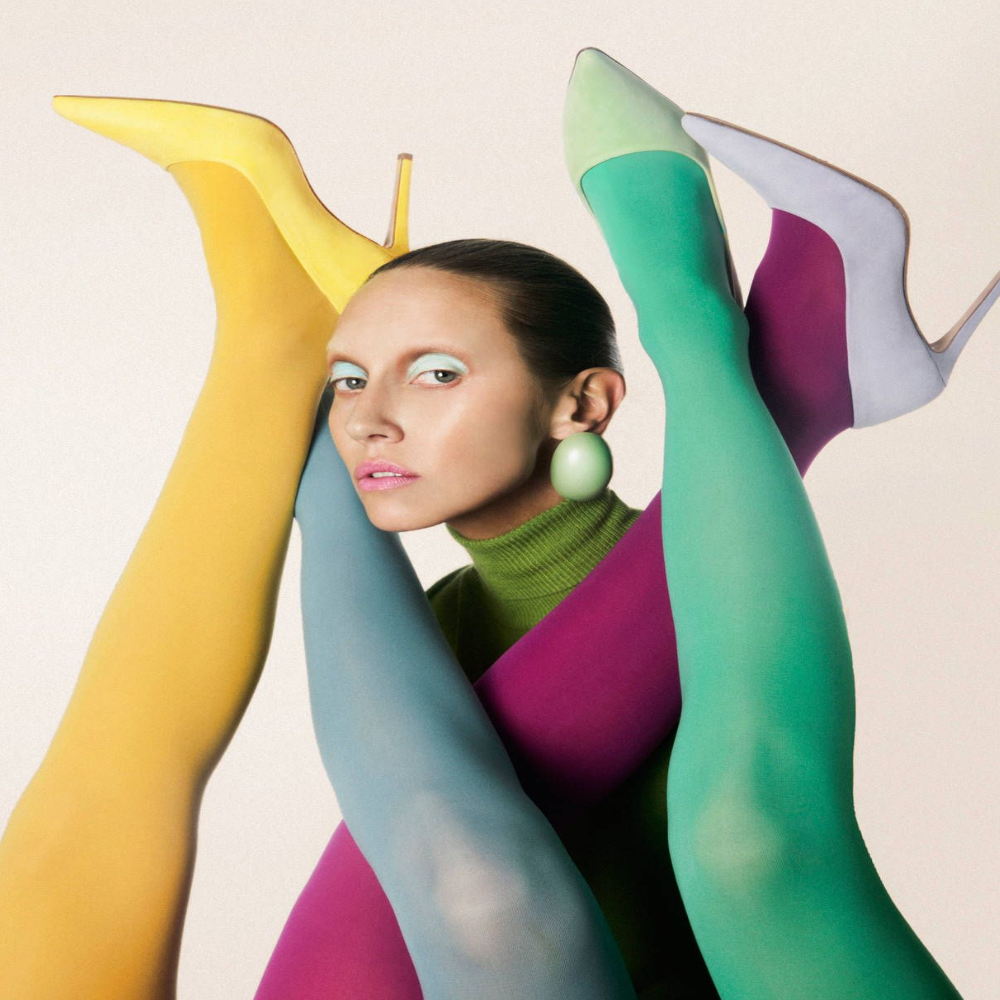 The Fashion Riots in 1940s: Nylon Riots – Nylon Belt